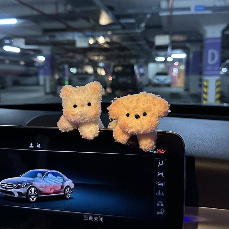 Tesla Screen Doll Resin Car Interior Decoration Dashboard Car Lying ...