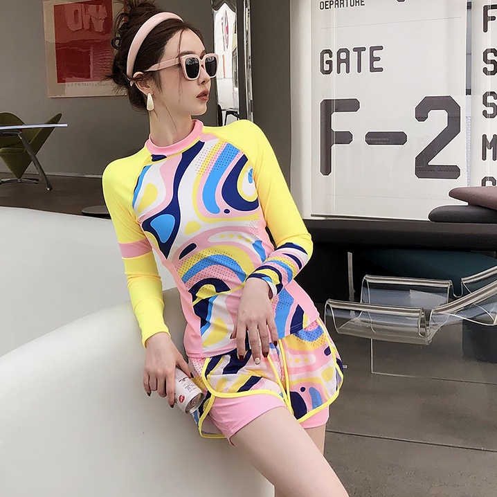 Women Long-Sleeved Sunscreen Two-Piece Swimsuit Fashion Design ...
