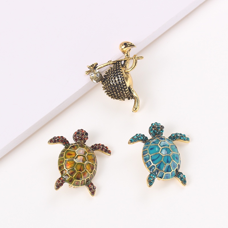 Vintage Style Walking Tortoise Brooch Women Kids Clothes Accessories ...