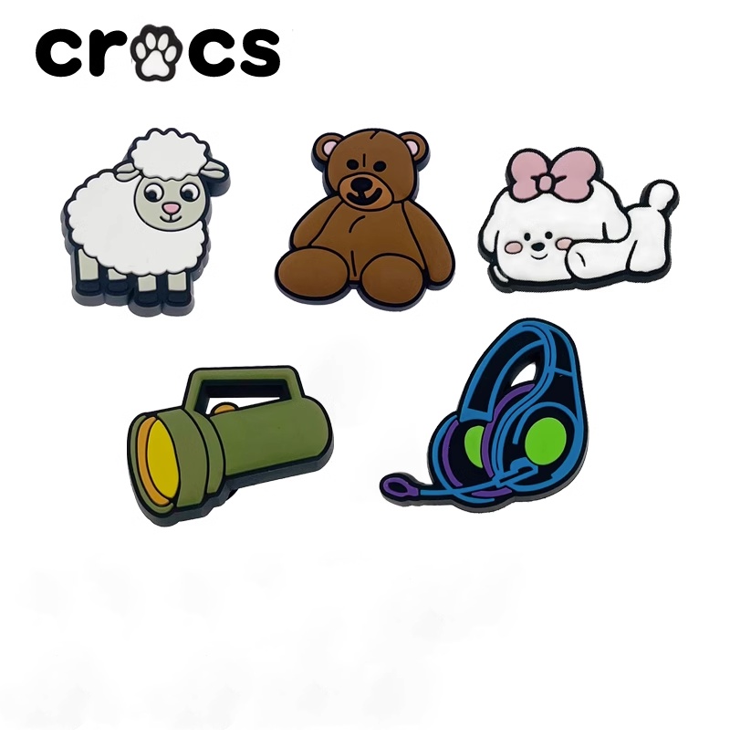 Crocs jibbitz hole shoe buckle diy slippers shoe buckle Crocs charms ...