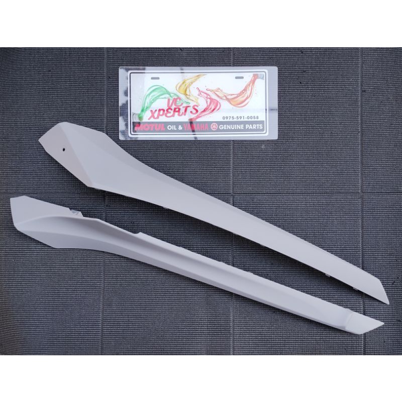 Yamaha Xmax 300 Mole Side cover per pair Fairings Flarings Kaha Plastic ...