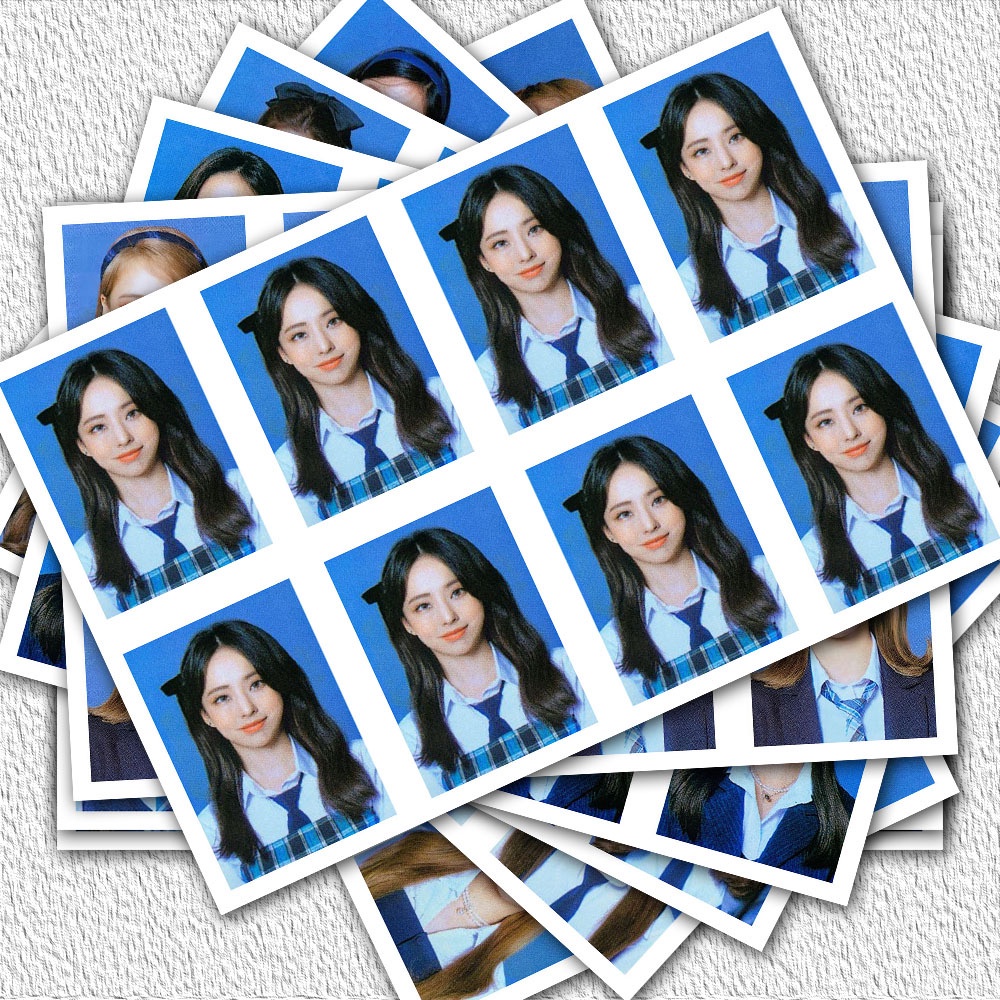 Kpop LOONA 2022 Season Greetings Identity Card Photocards School ID ...