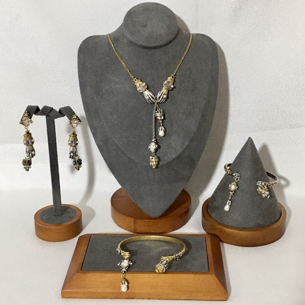 Aaaalexander MmmcQueen Ghost Design Hand Skull Jewelry Collection ...