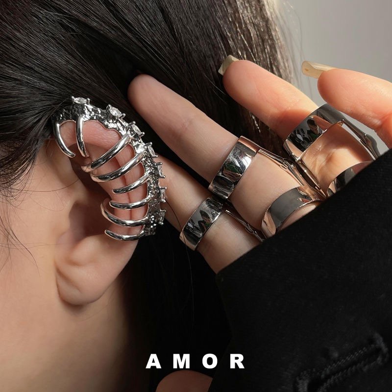 Metal Diamond Spinal Bone Ear Clip Earrings without ear holes unisex ...