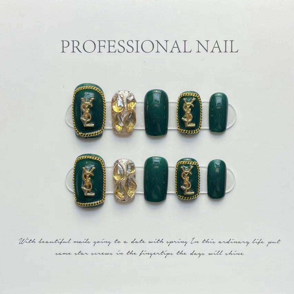 【HANDMADE】Emerald Diamond Chain Artificial Nail Phototherapy Nails ...