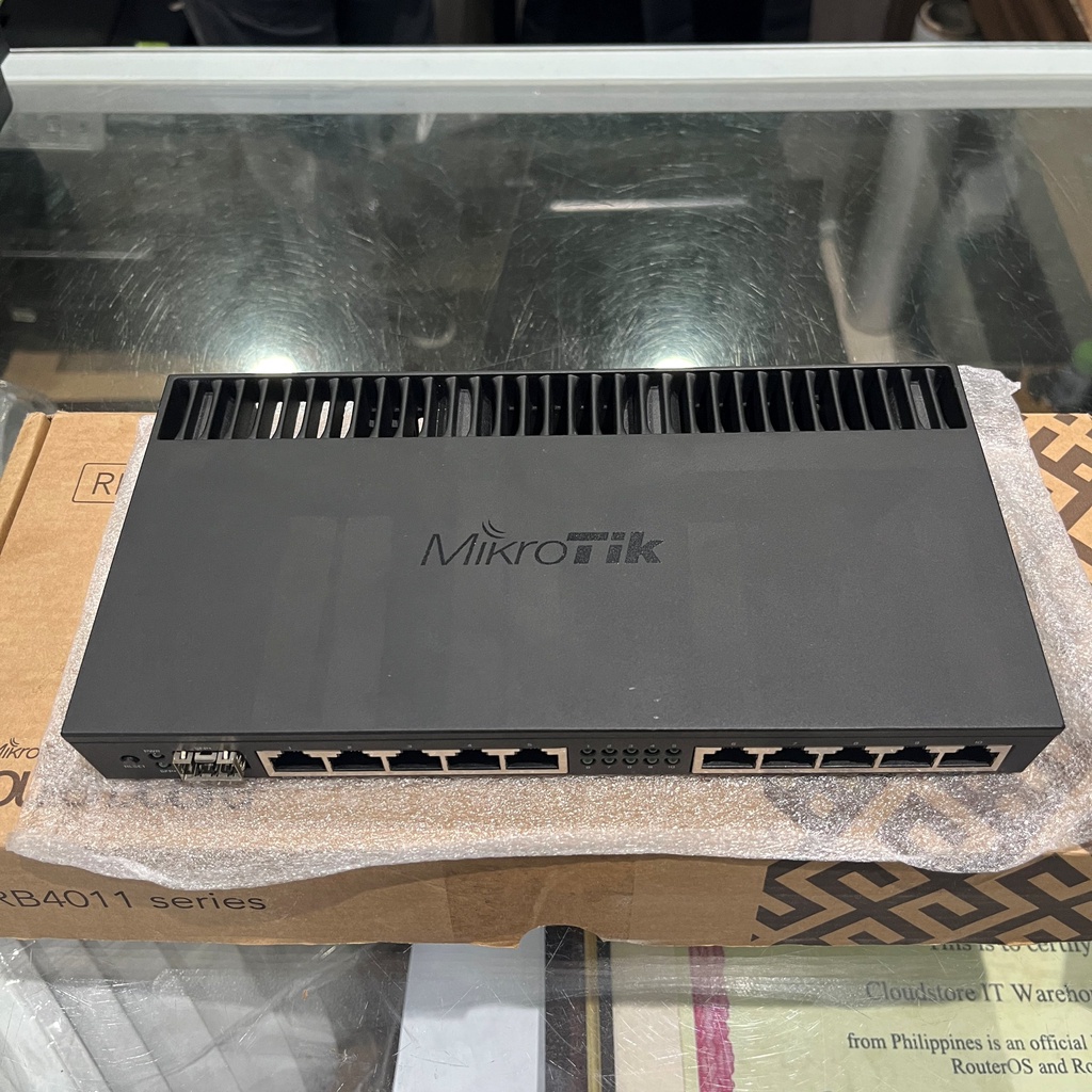 [ SECOND HAND ] MikroTik RB4011- 10-Port Gigabit Rackmount Router ...