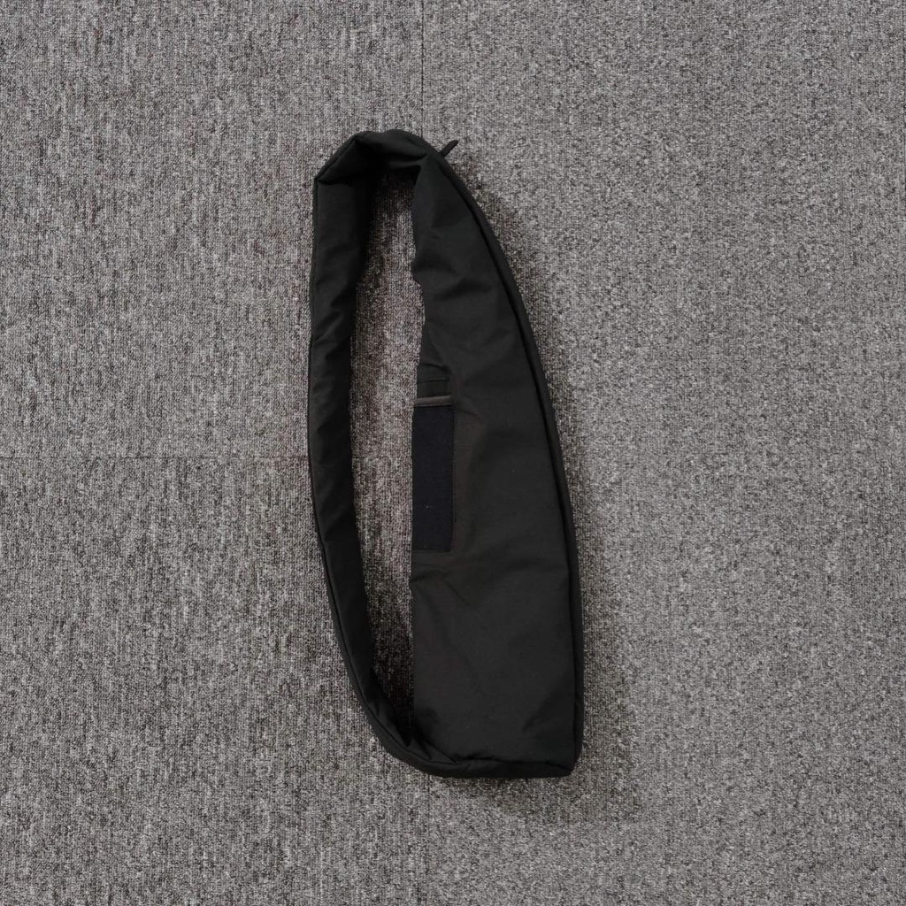 Exactly YEEZY Kanye West engineered snake shoulder bag | Shopee Philippines