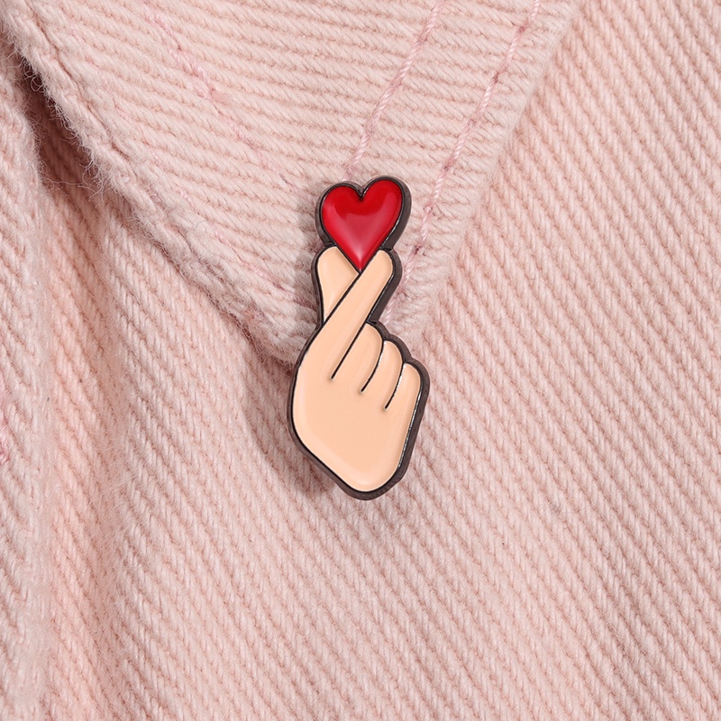 Cute Finger Heart Enamel Pin Anime Like Love Brooch Lapel Badge Pins ...