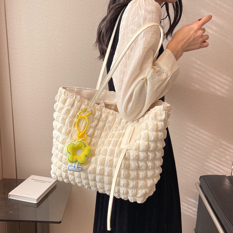 Akilu Korean Girl Western Style Cloud Pleated Puff Fresh Canvas ...