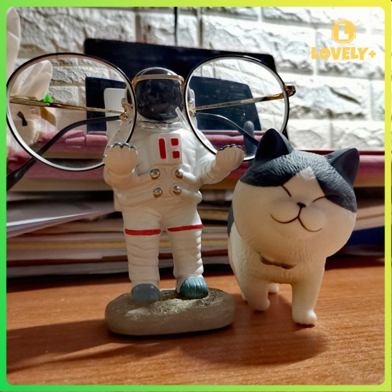 Spaceman Eyeglass Holder Astronaut Resin Watch Stand Creative Display ...