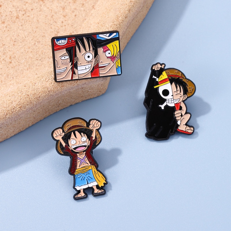 Y&P| One Piece Brooch Anime Cartoon Alloy Enamel Pin Badge | Shopee ...