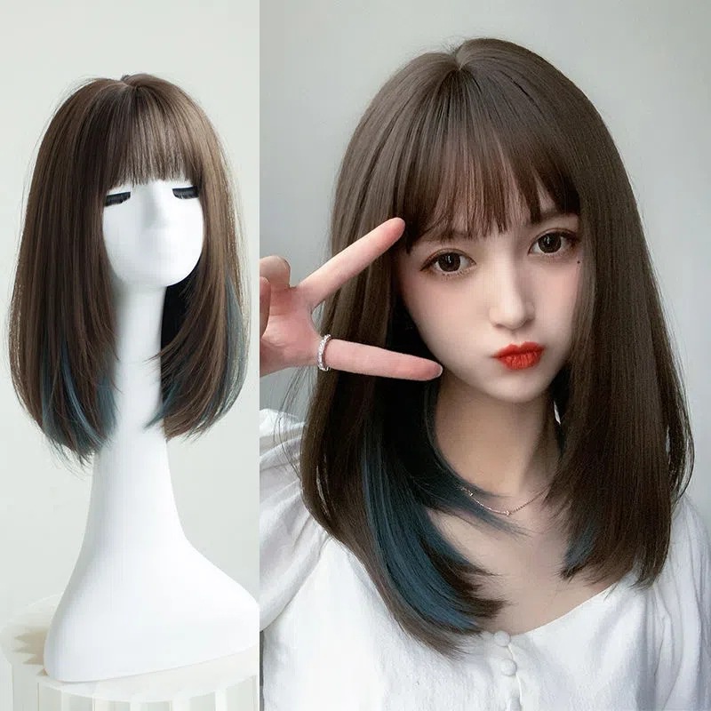 Women's wigs Haze Blue Ear Dyed Wig Clavicular hair buckle with medium ...