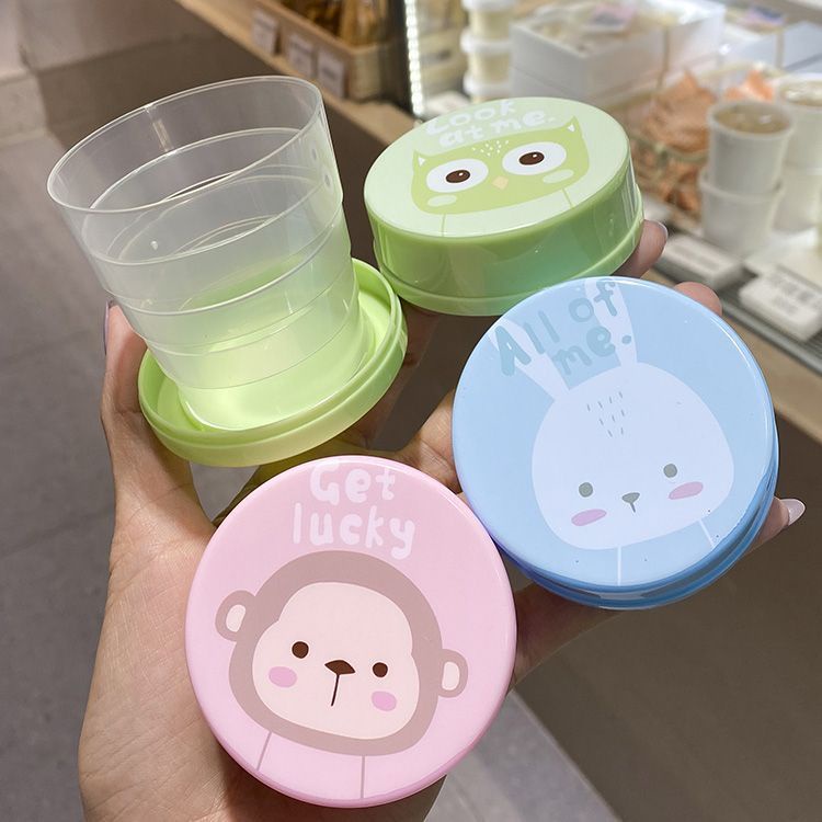 Portable Plastic Retractable Folding Water Cup / Outdoor Sports Travel ...