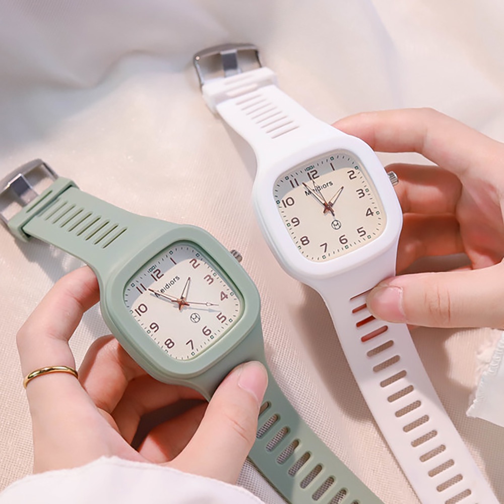 Latest Quartz Watch Female Ins Style Fashion Design High Value Sport ...