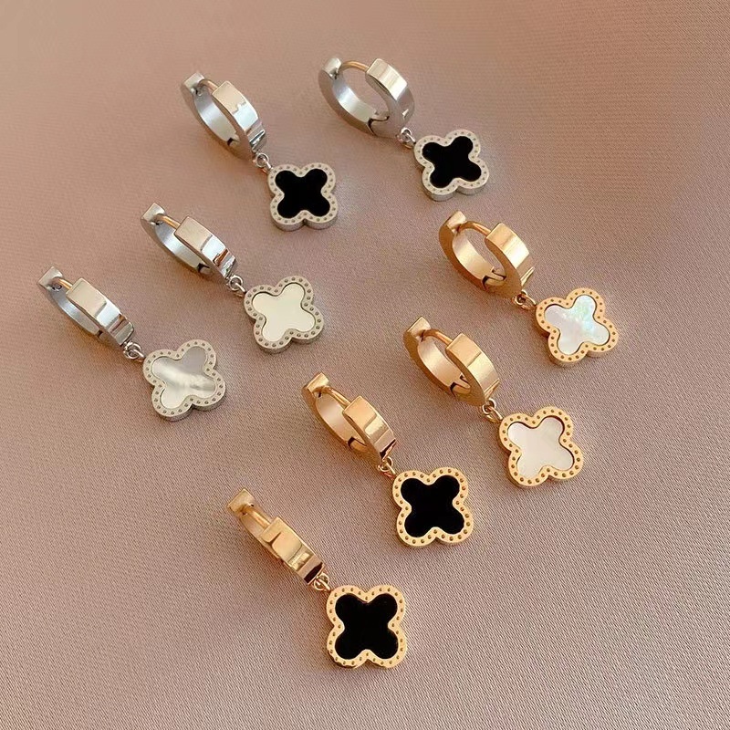 Internet sensation popular titanium steel short ear buckle lucky clover ...