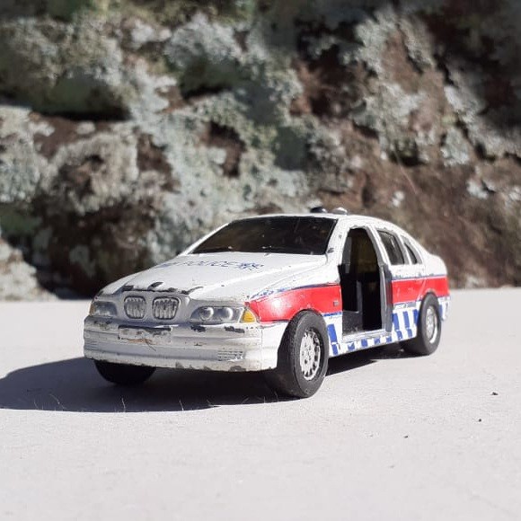 Diecast BMW Sedan Police 1:38 Junk Miniature Display Toy | Shopee ...