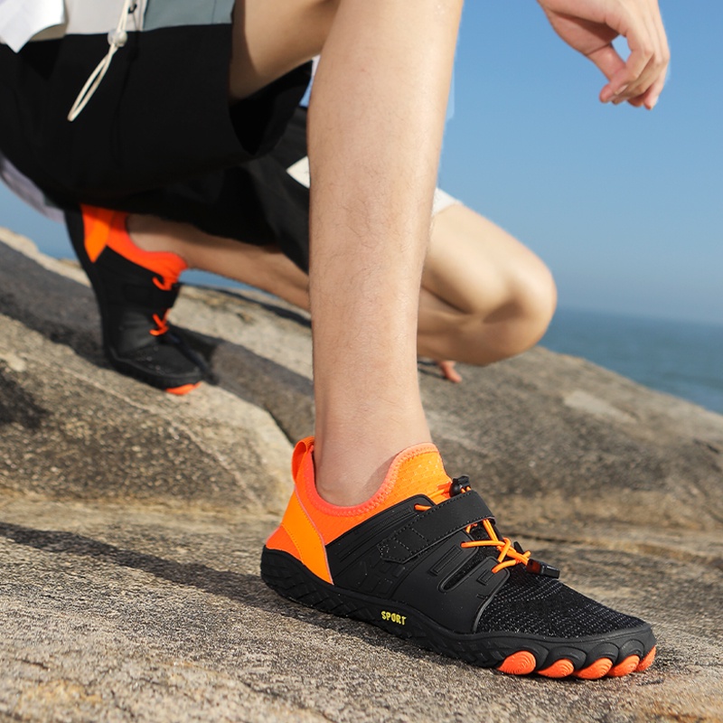 Seaside beach shoes men's and women's river tracing reef shoes, anti ...