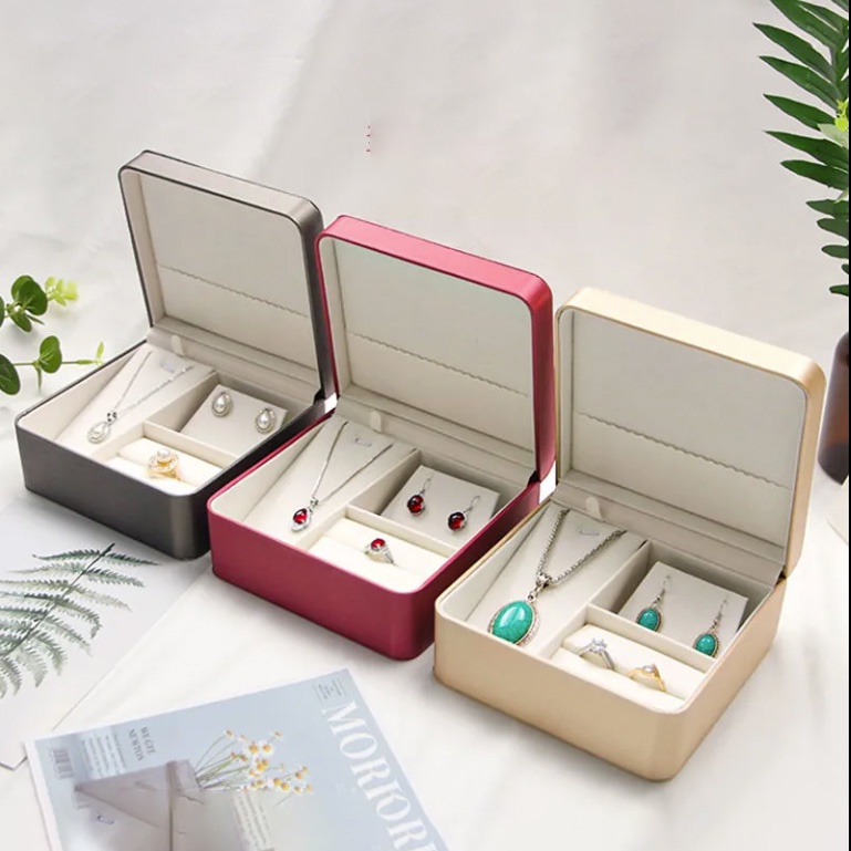 High-end Jewelry Three-piece Box Gift Leather Pendant Ring Necklace ...