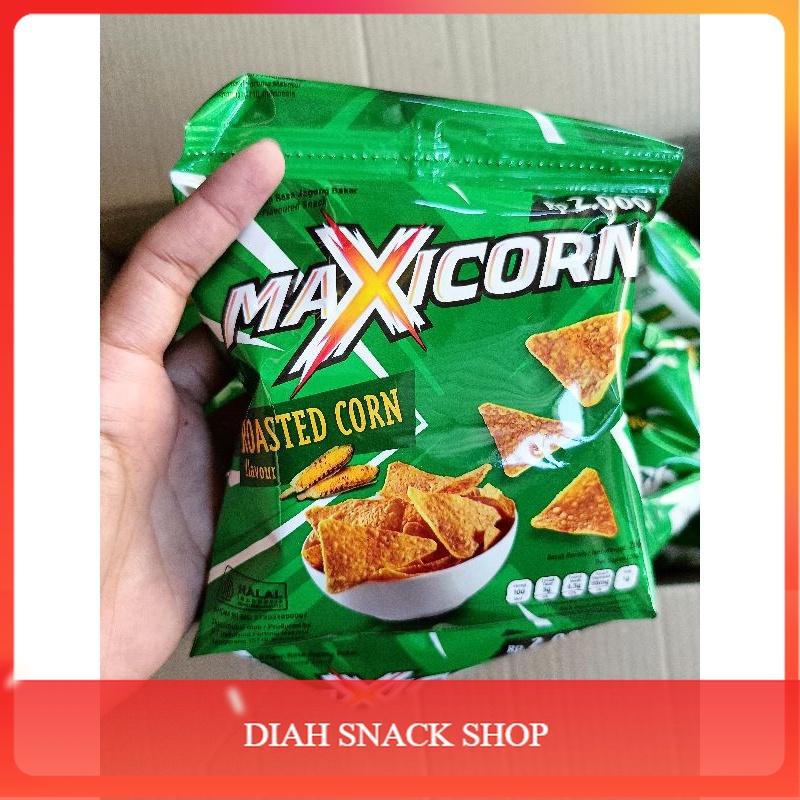 Maxicorn corn chips Baked corn flavor Snack Warung 1 Pack contains 10 ...
