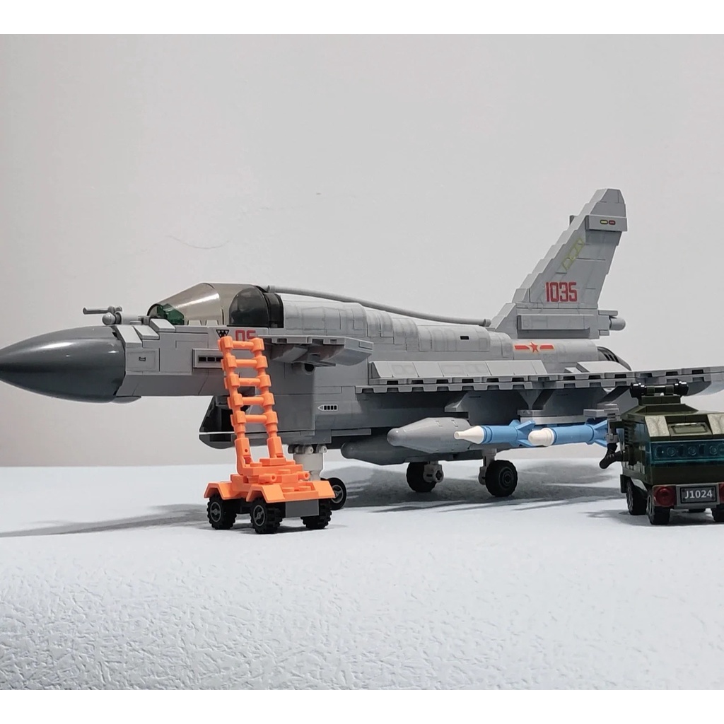 820PCS MOC WW2 J10B Firebird Air Fighter Aircraft Plane Figure Model ...
