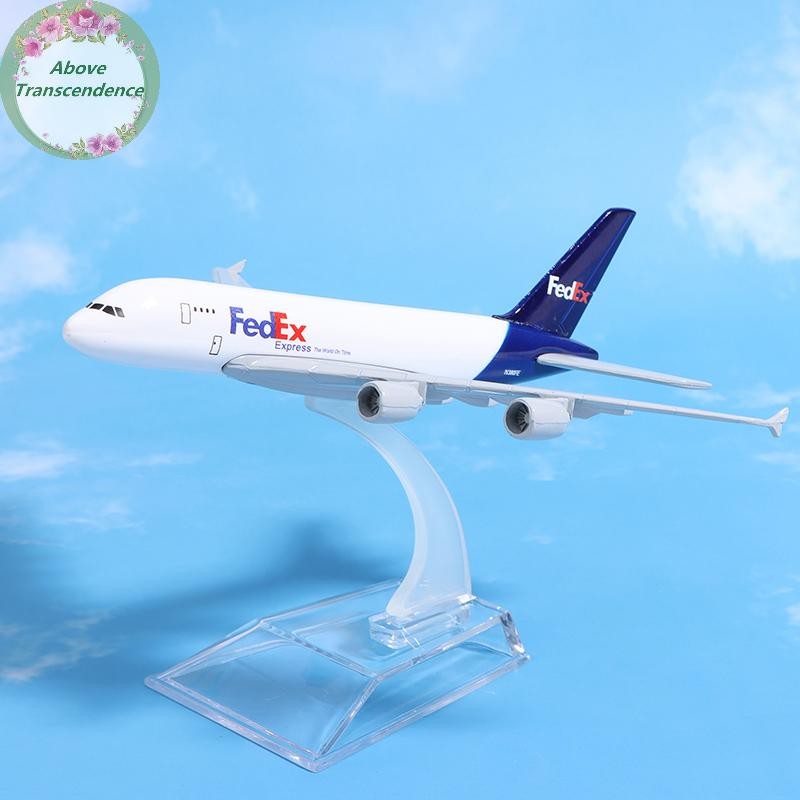 Above Scale 1:400 Fedex Airlines Boeing Aircraft Model - Ideal Addition ...