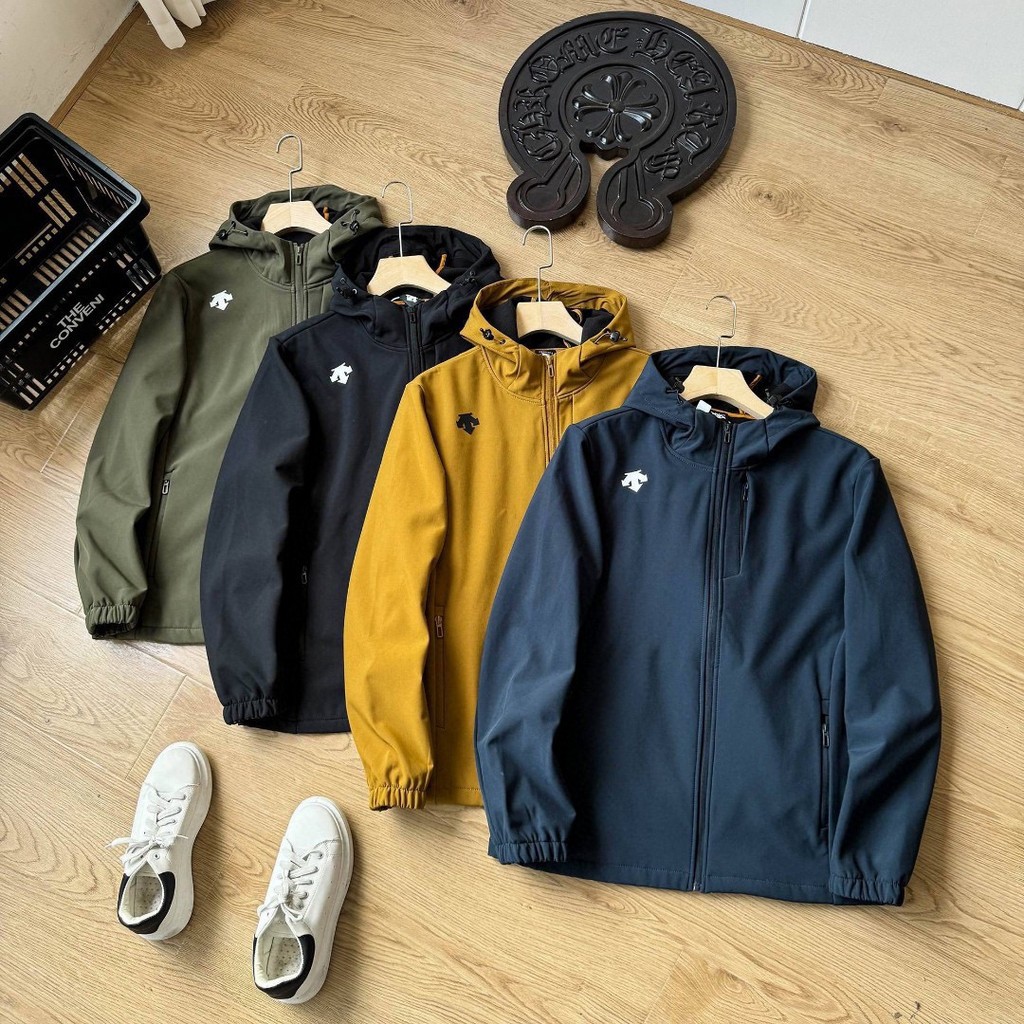 Descente descente Soft Shell Fleece Lining Couple Jacket Men Hooded Jacket | Shopee Philippines