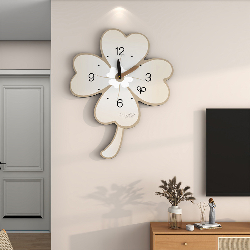 Silent Four-leaf clover Flower Hanging Clock Modern Wall Clock for ...