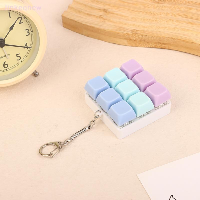 JIN 9 Keys Square-Shaped Keyboard Keycaps Keychain Fidget Toy Party ...