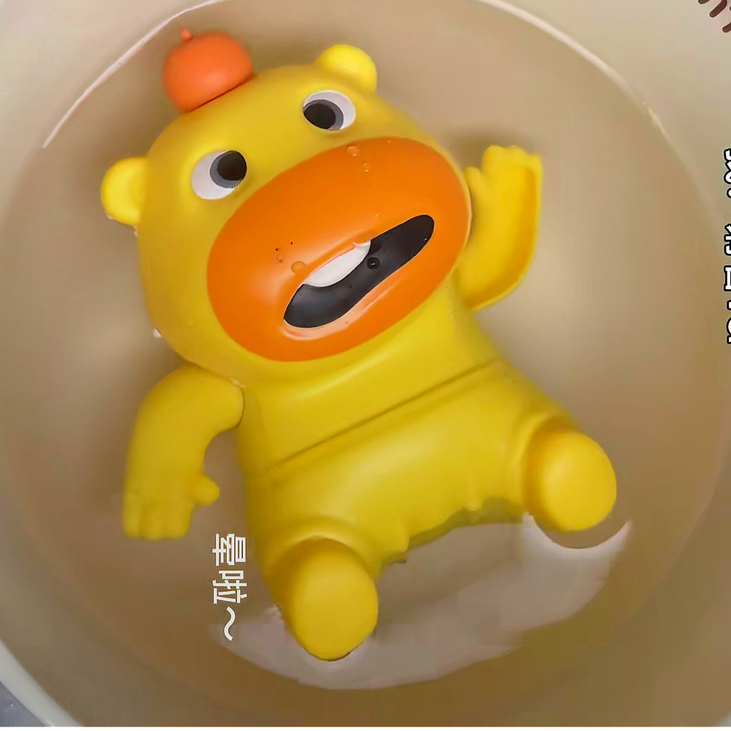 Creative Capybara Lulu Wind-up Toy Playing in Water Dolls Cartoon ...