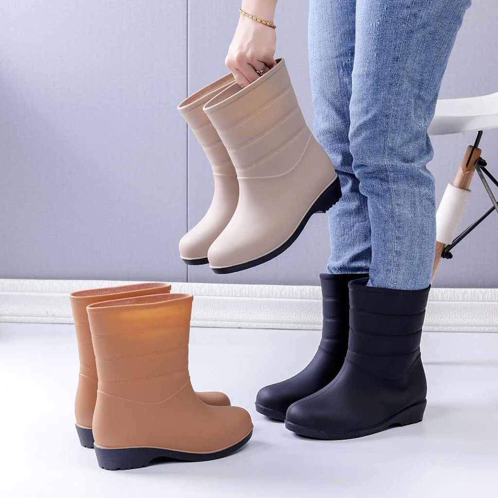 New style rain boots for women, Korean style waterproof, non-slip and ...