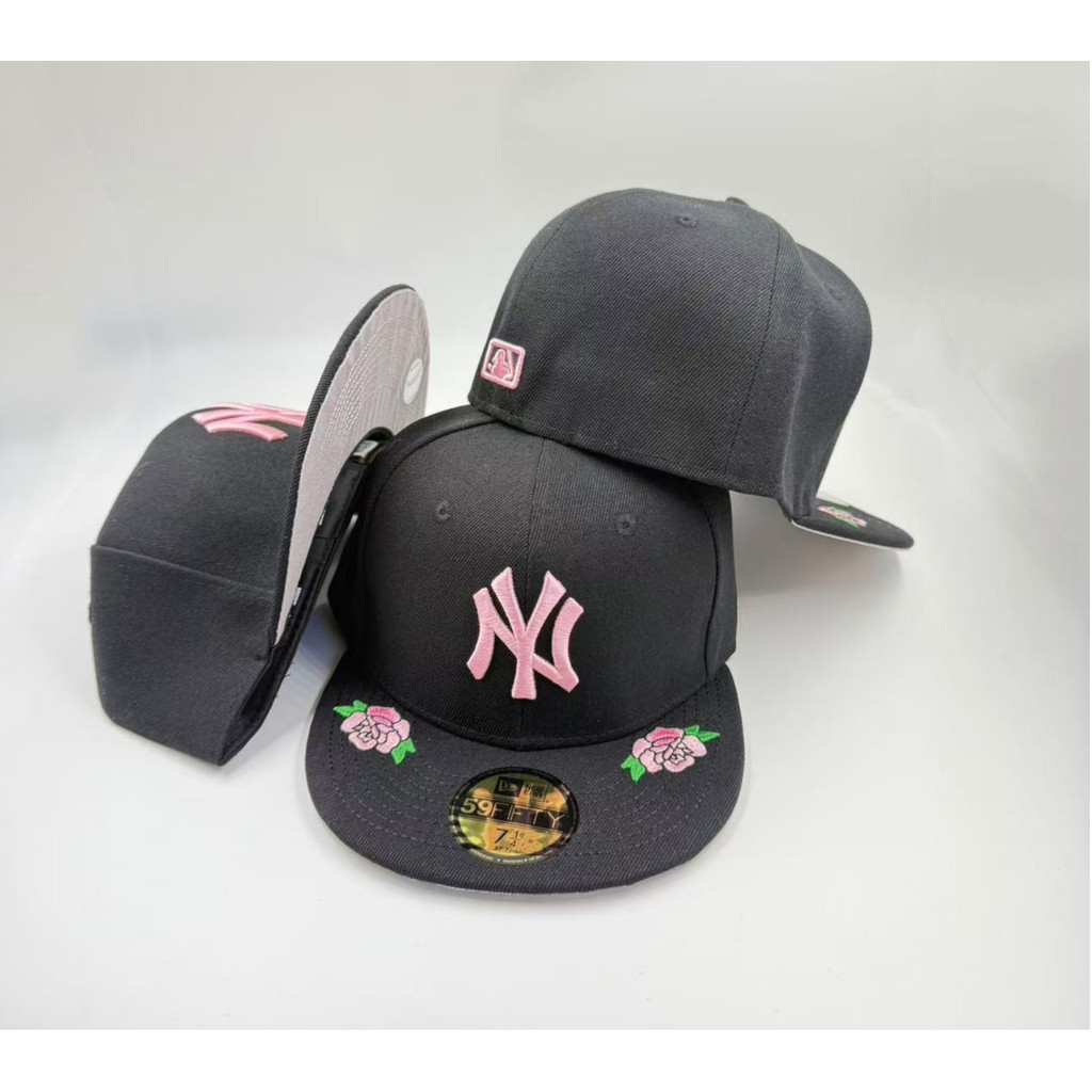 New in stock New.. York.. Yankees embroidered hats, men's and women's ...