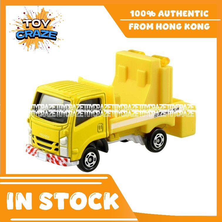 [Authentic] Takara Tomy Tomica No.26 Isuzu Elf Road Sign Truck 1/64 ...