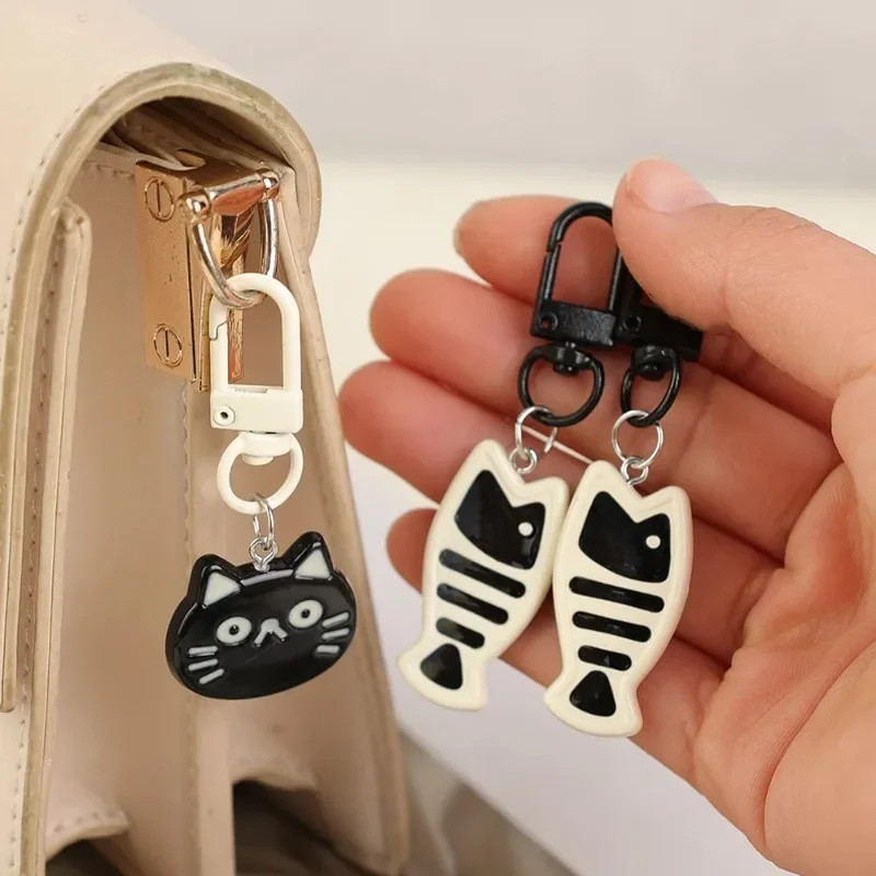 Cute Little Cat Keychain Creative Fish Cat Resin Cartoon Doll Pendent ...