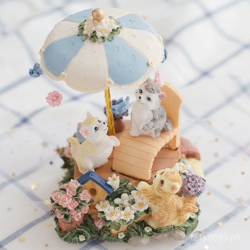 Cute Cat Figurine Music Box Eight-Tone Box for Girls Retro Rotating ...