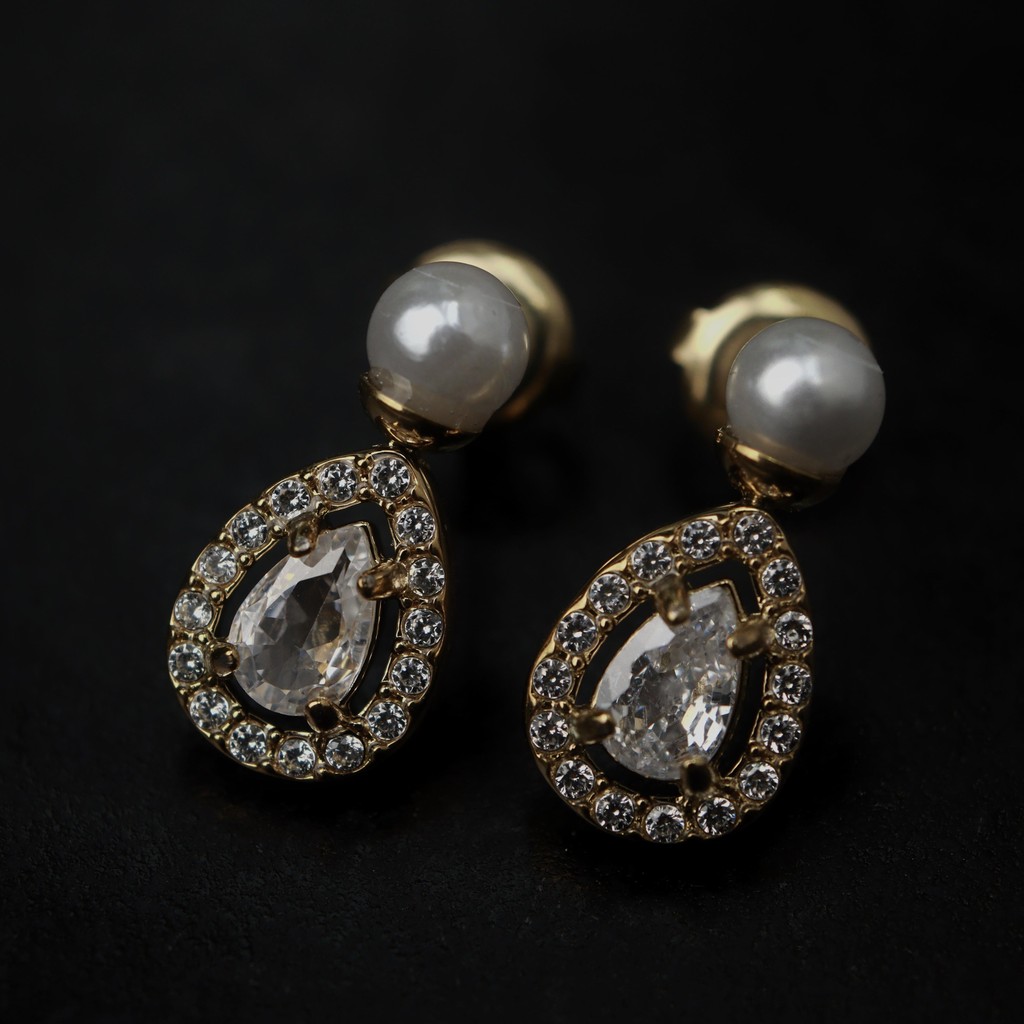 HB Jewelry TIANA Shiny Tear Drop Synthetic Pearl Stud Earrings Women's ...