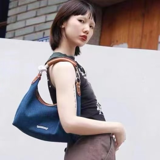 Popular Bag Women 2025 New Style Niche High-End Design Commuter ...