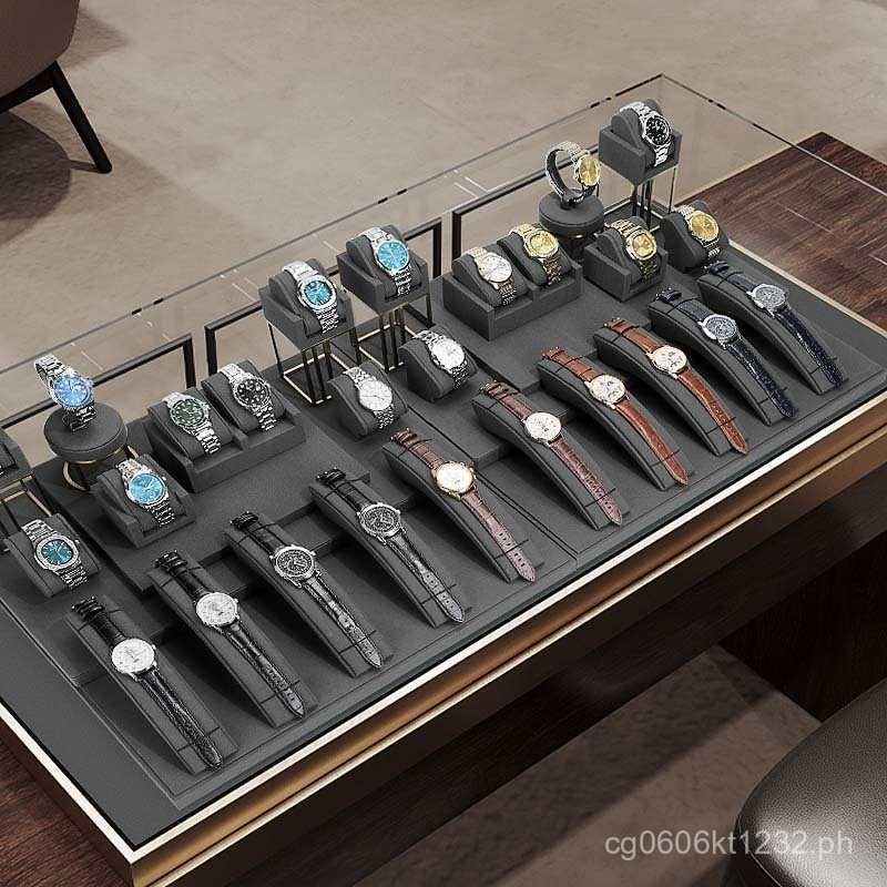 New Model Prop Display Window Watch Counter Display Stand Watch Display ...