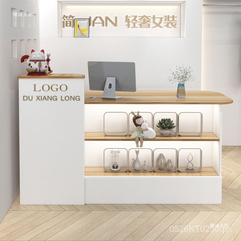 Women's Fashion Modern Minimalist Front Desk Store Clothing Store Small ...