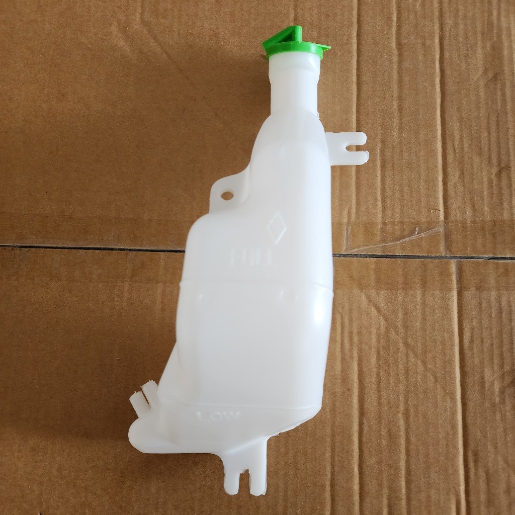 SUZUKI CARRY DA63 / DA63T / DA65T Coolant Tank Radiator Reservoir ...