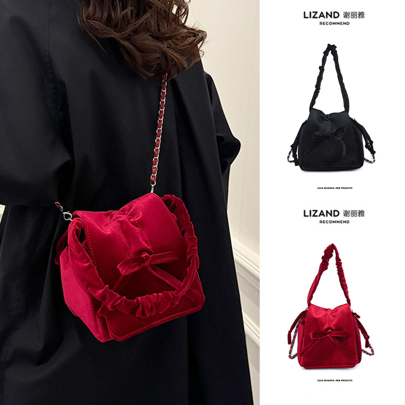 Summer Niche Messenger Bag Female 2025 New Style Bridesmaid Encore Red ...