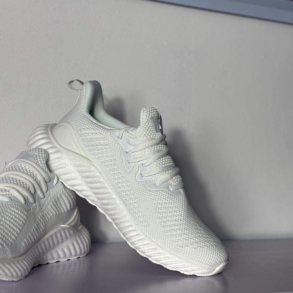 CS VOLTS PNP ATHLETIC SHOES WHITE WATER RESISTANT NEW DESIGN | Shopee Philippines