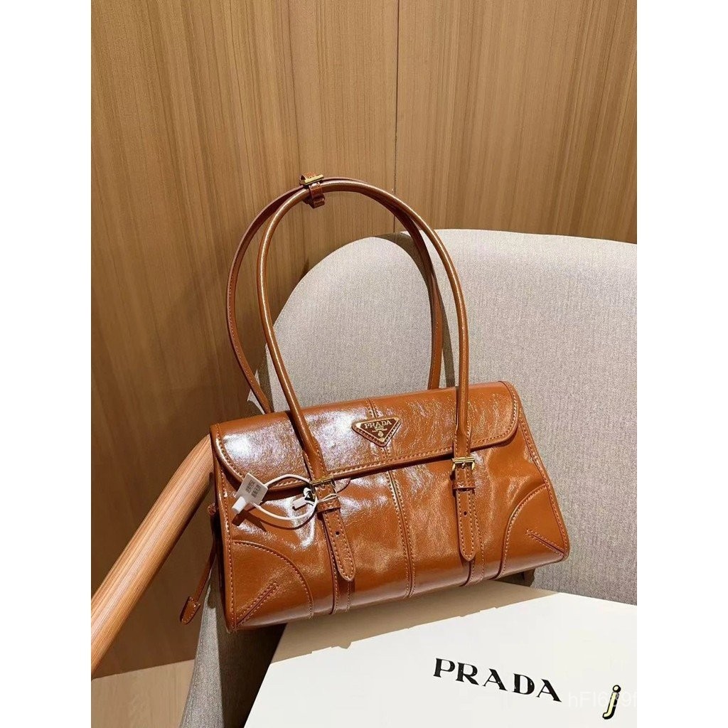 Gift Box Packaging Prada/PradaPrada softlux Limited Edition Flap Long ...