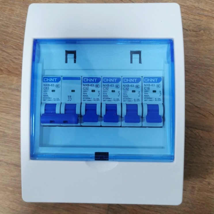 Circuit Breaker Distribution Protection Box Indoor WallMount Plastic ...