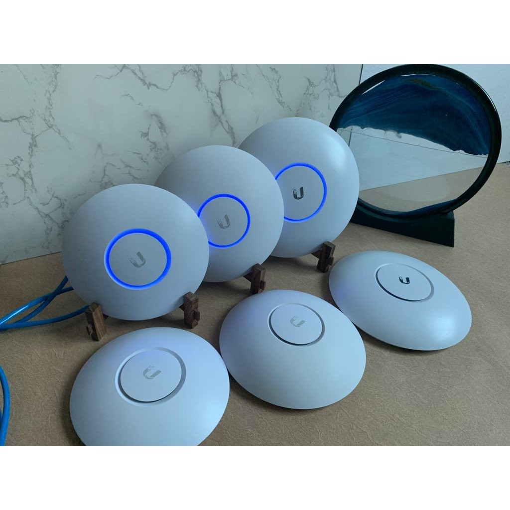 UBNT UniFi UAP-AC-PRO LR LITE Enterprise WiFi Ultra High Speed Gigabit ...