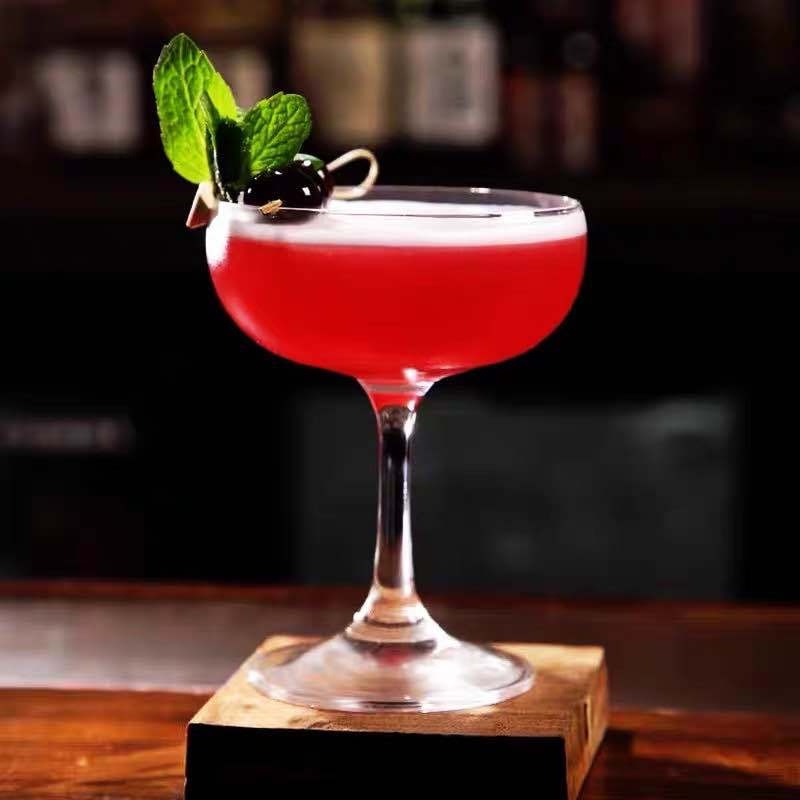 Cocktail Glass 200ml Screw Feet Martini Cup Cocktail Margarita Cup ...