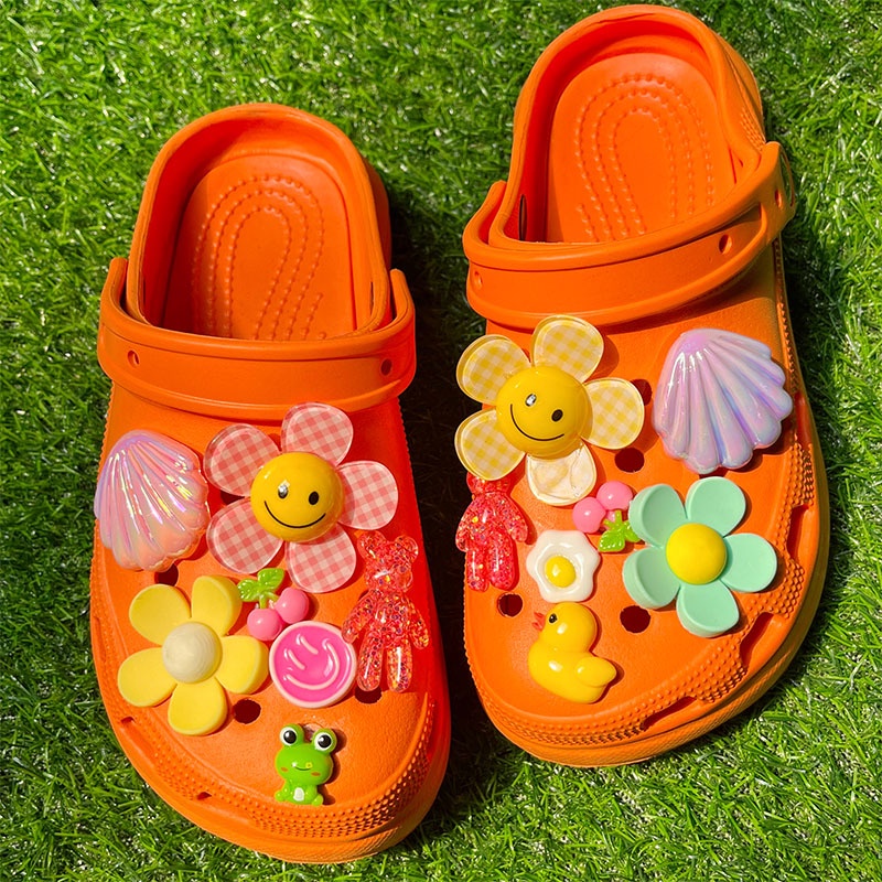 Ins flower clog jibbitz set Sticker crocs Cute DIY accessories Shoe ...