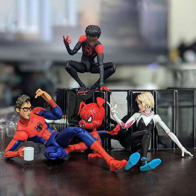 Sentinel Sv Action Spider Gwen Stacy Spiderman Action Figure Marvel ...