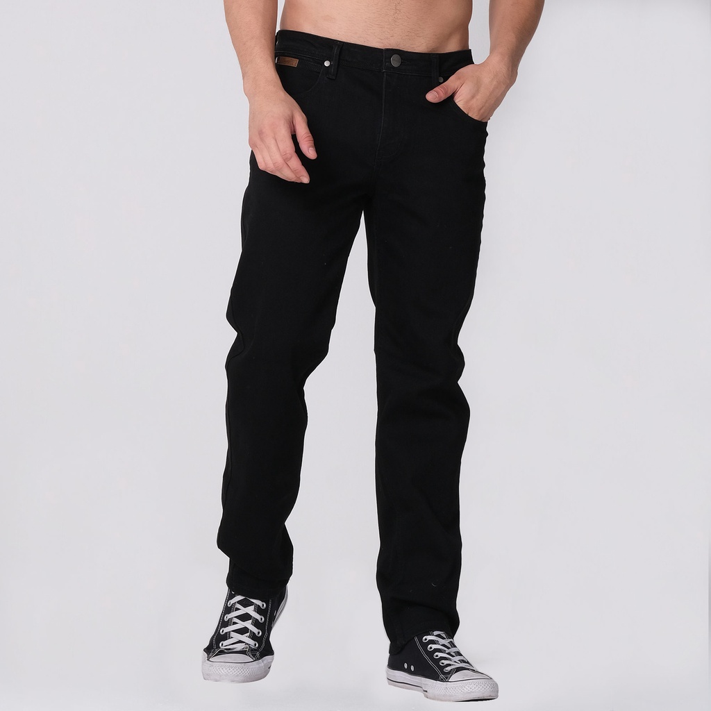 Wrangler Men's Texas Straight Pants in Black Over Dye | Shopee Philippines