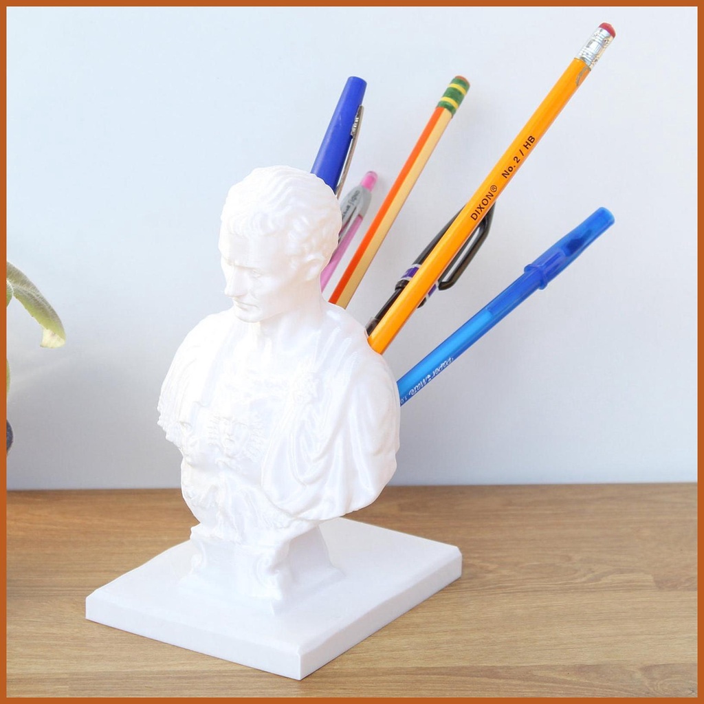 Julius Caesar Desk Pen Holder Funny Ides Of March Resin Pen Stand Creative Desk Organizers ...