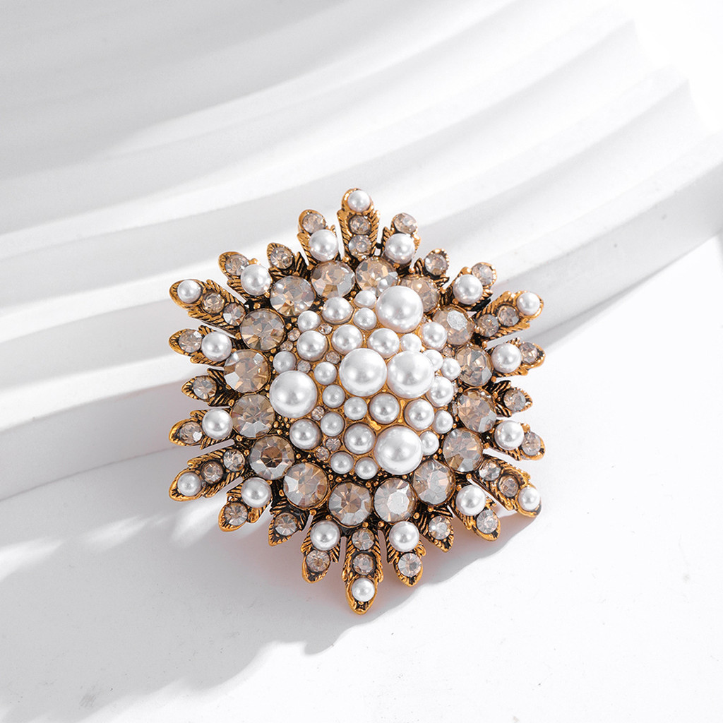 Sun brooch women's antique jewelry fashionable diamond inlay pearl gold ...